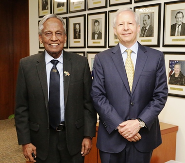 High Commissioner Austin Fernando pays a courtesy call on US Ambassador ...